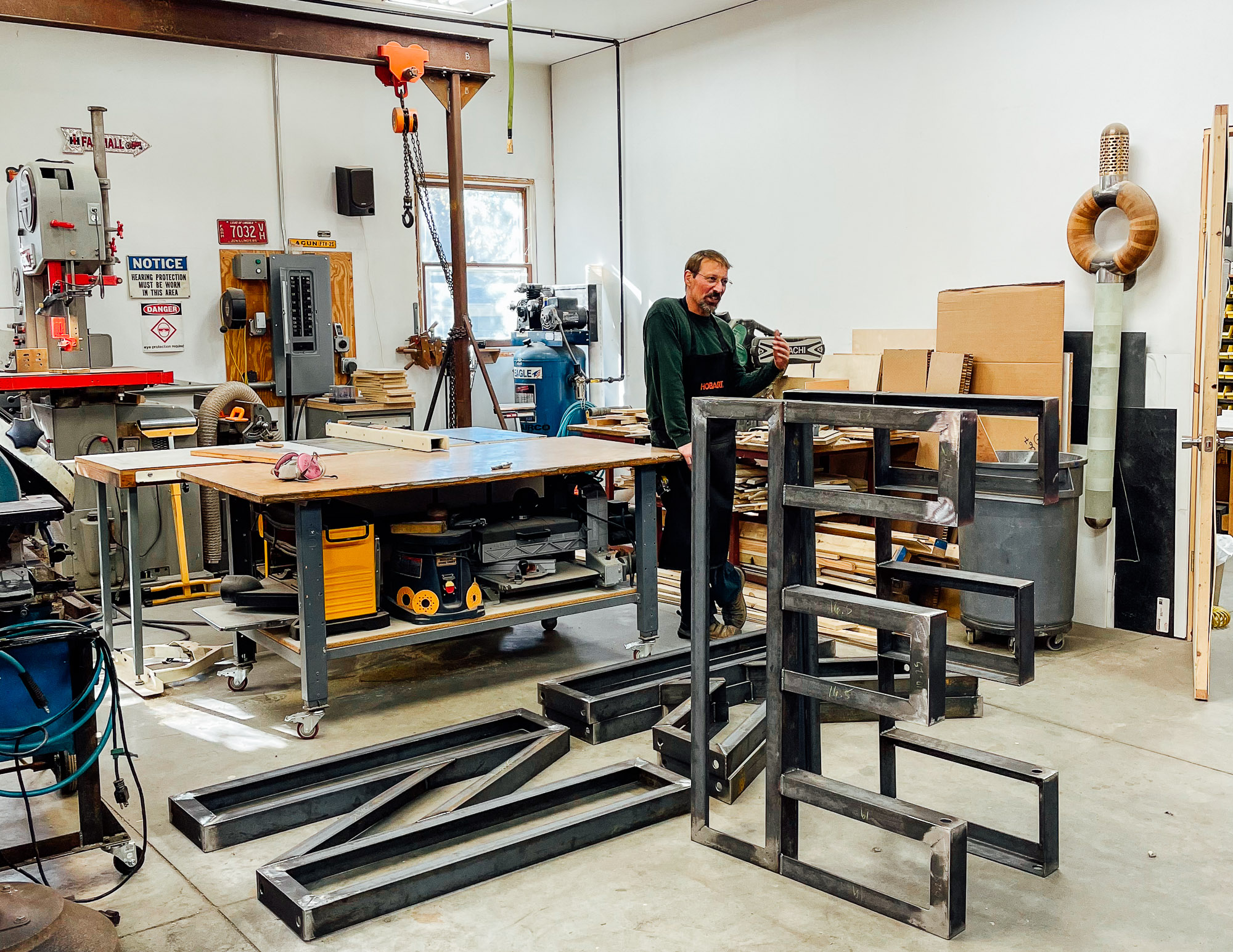 Kent Sign - Each+Every